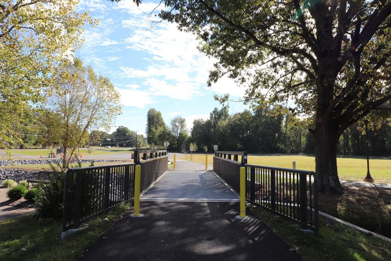 Residents — City of Calvert